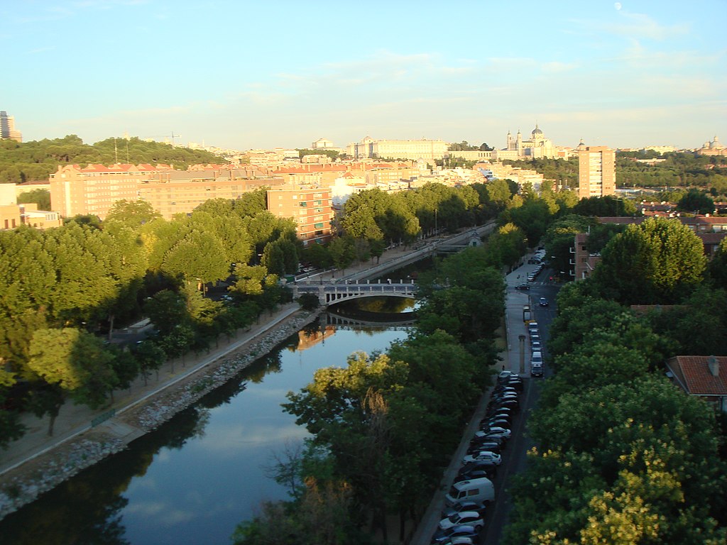 El proyecto Madrid Río: transformando la ciudad para un futuro más verde.